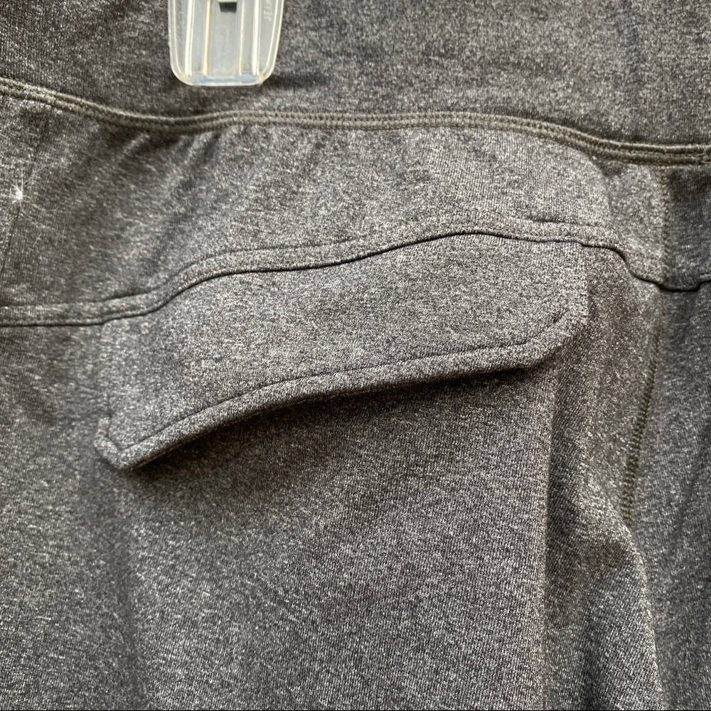 Lululemon Men’s Dark Grey Pant Large - Gem